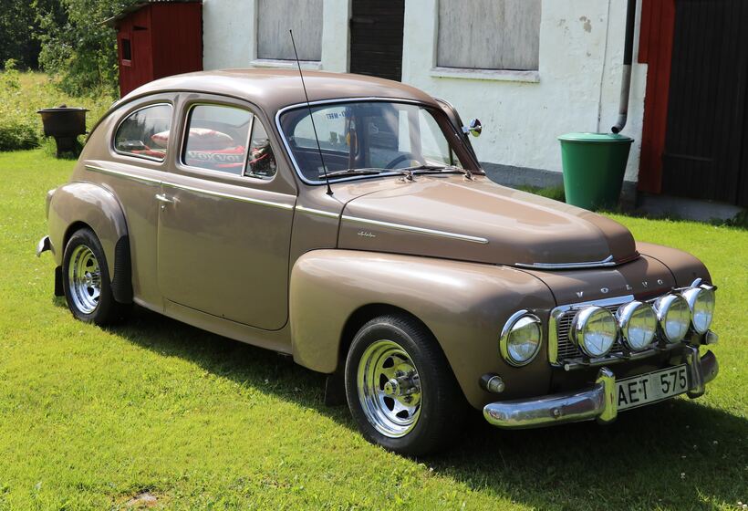 1961 Volvo PV 544C - Bidders Highway