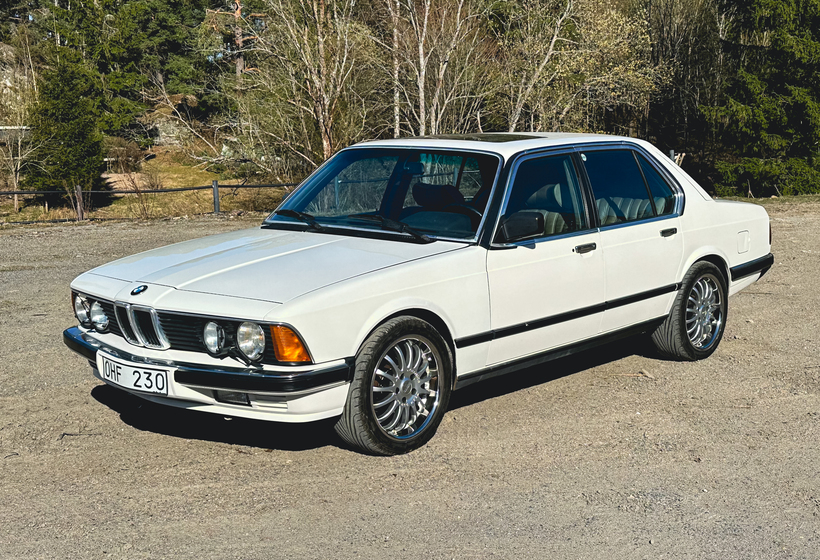 1984 BMW 745i Executive Automat till salu - Bilauktion