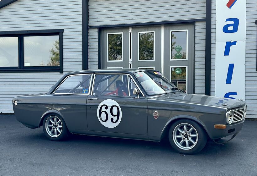 1969 Volvo 142 race car for sale - online auction